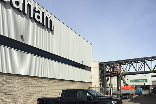 Canam Steel: Two Major Additions, New Offices and Skywalk Adjoining New ...